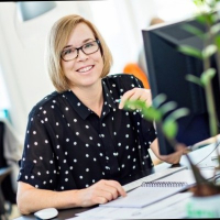 Lara Cole moves into the performing arts sector - Telum Media